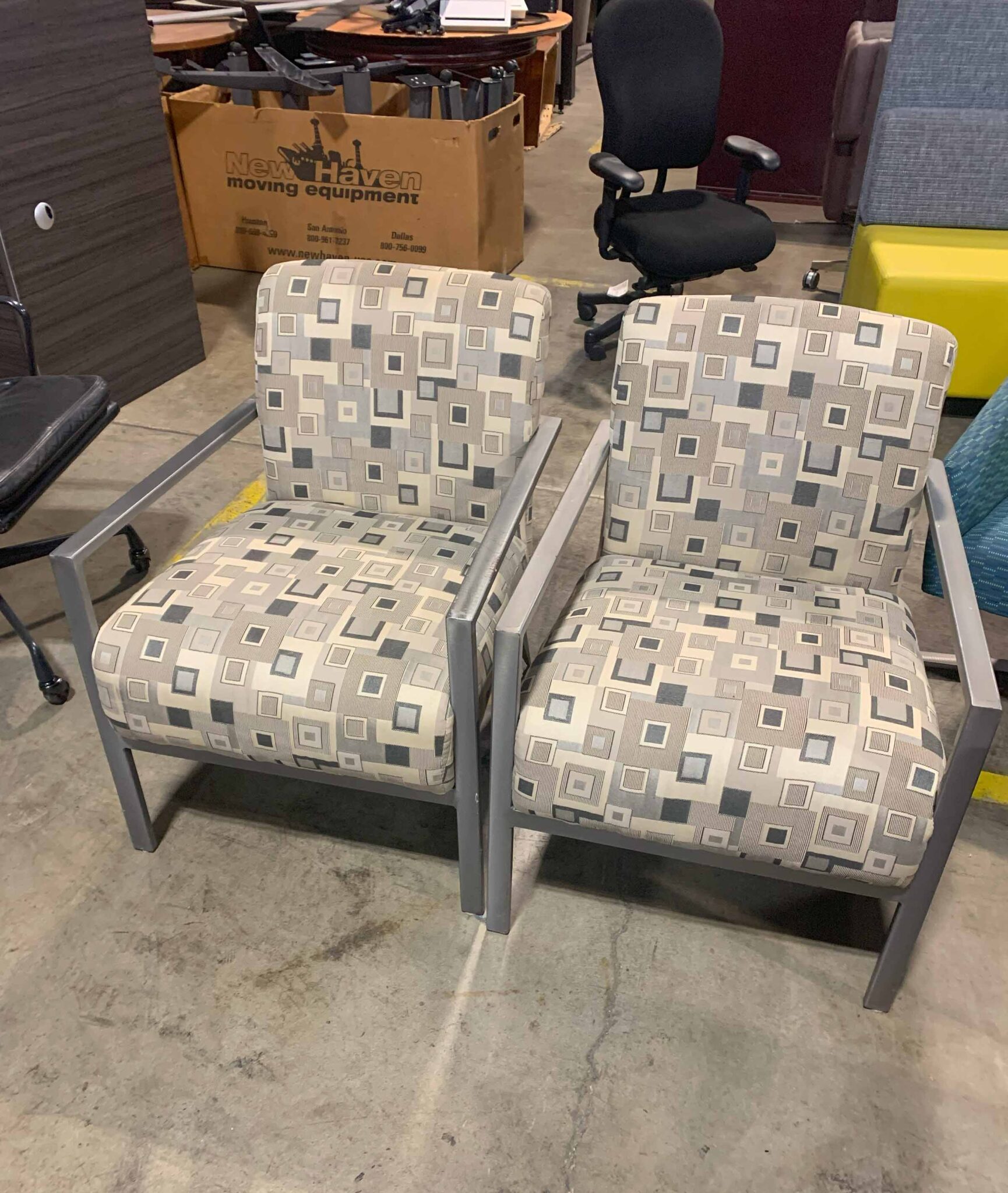 Cantoni Contemporary Lounge Chair | Capital Furniture