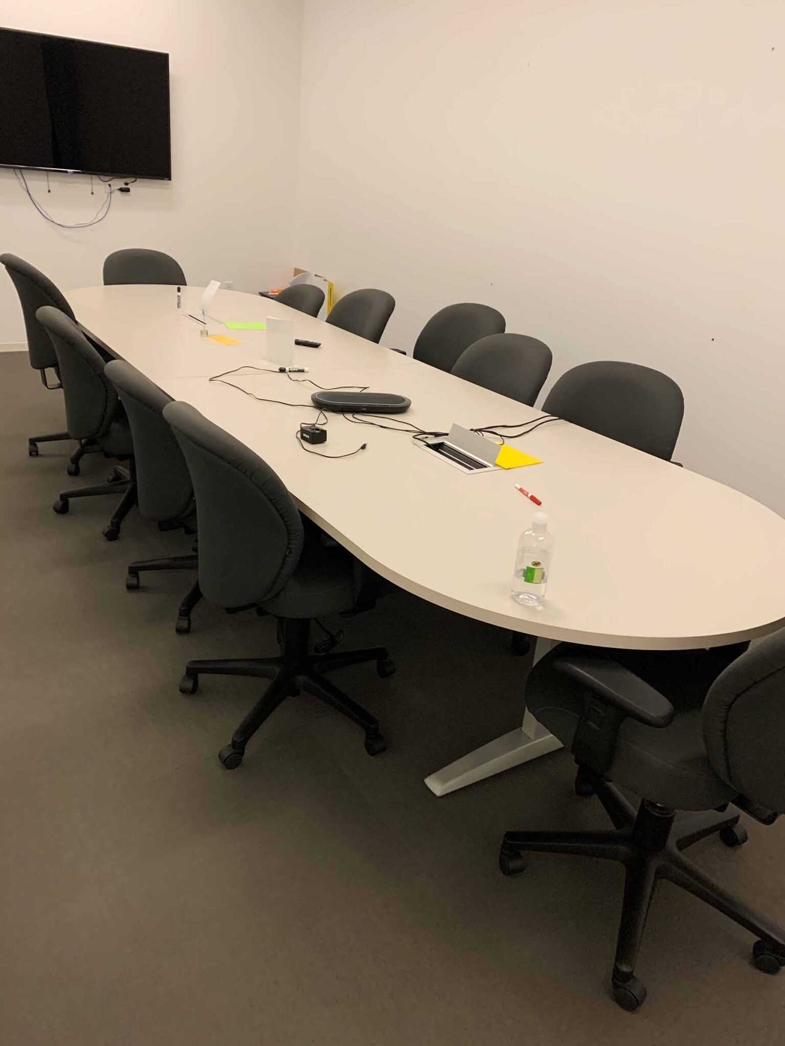 Racetrack Conference Table with Power | Capital Furniture