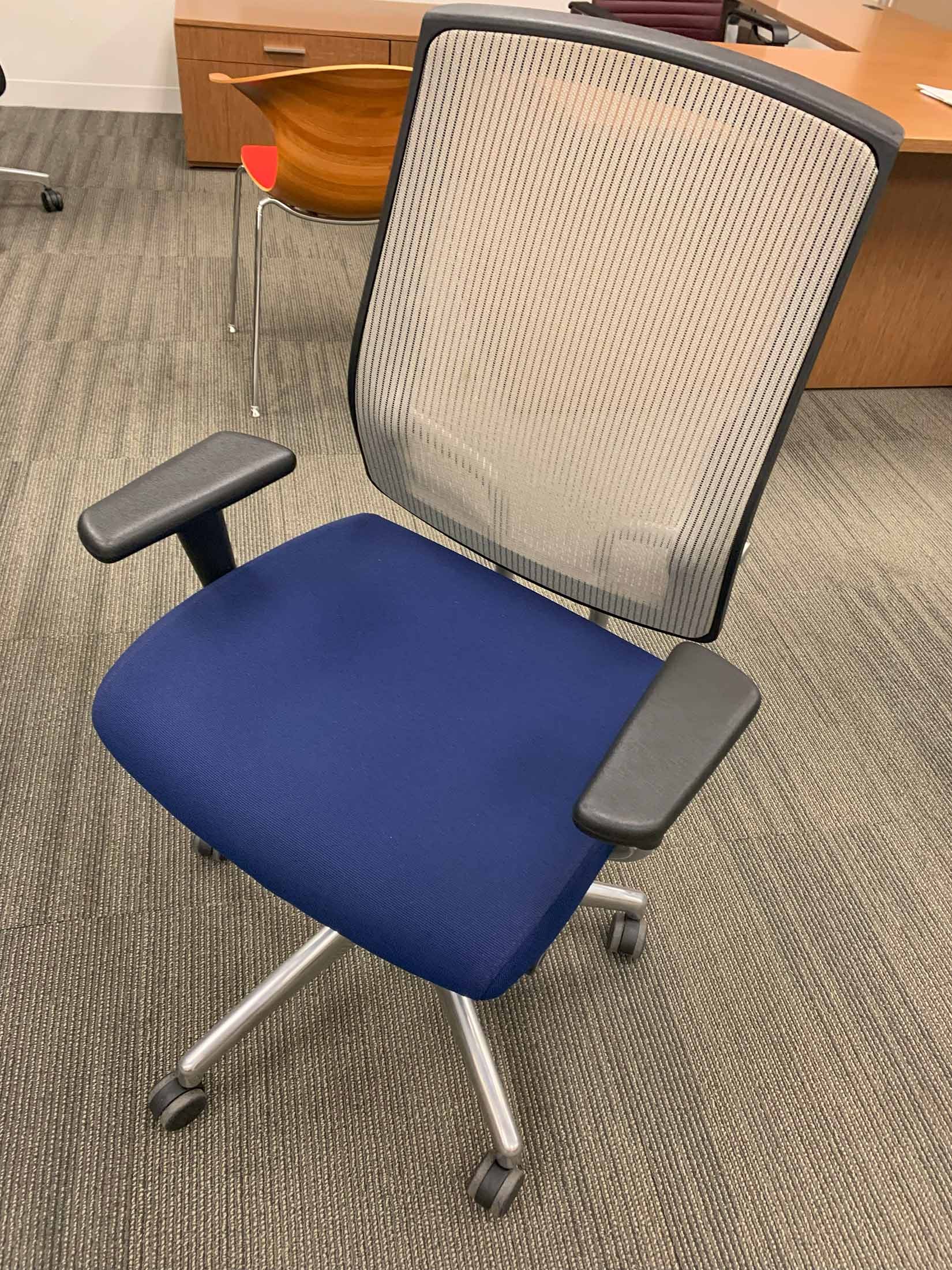 Sit On It Focus High Back Task Chair | Capital Furniture