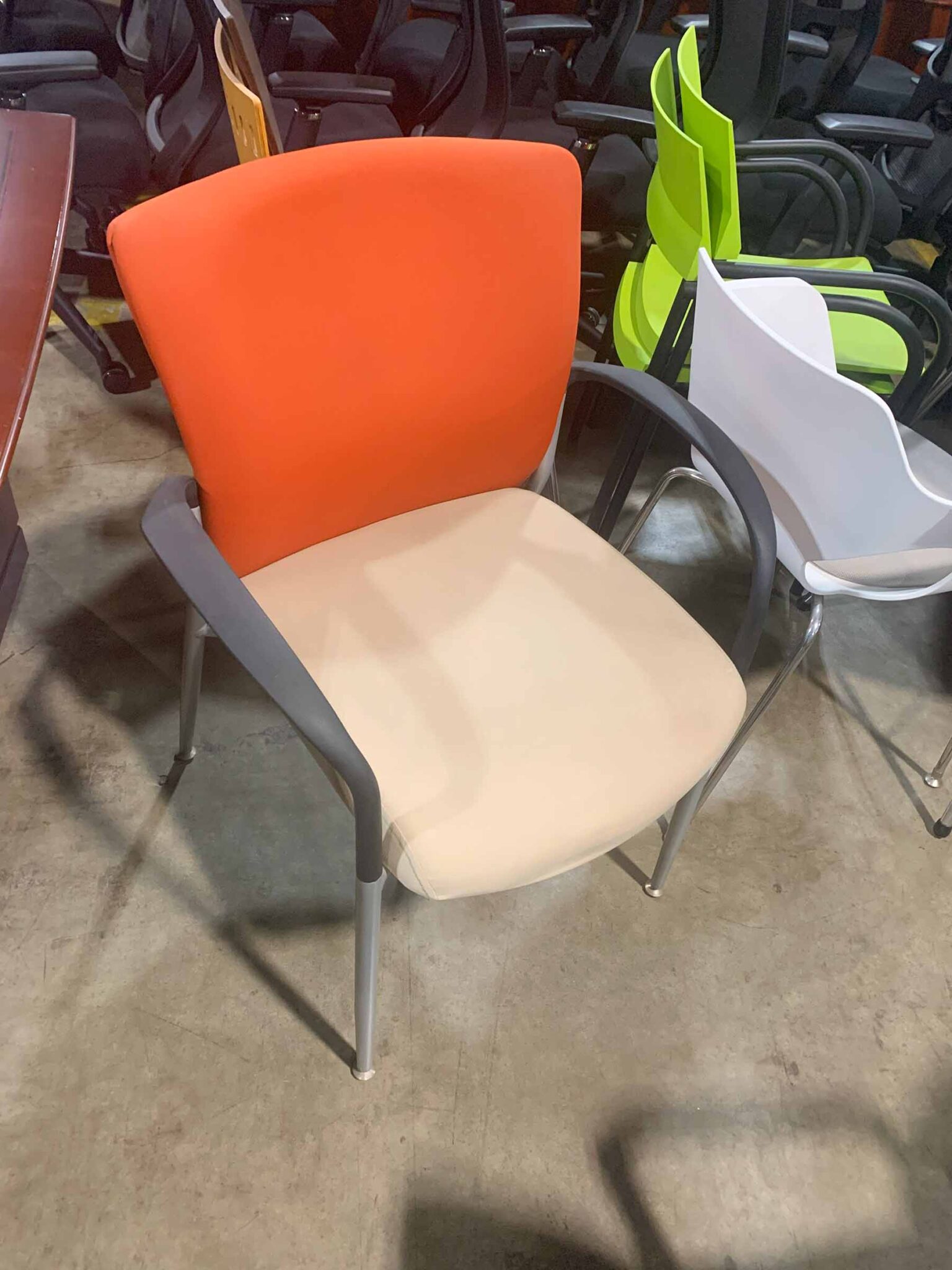 Trendway Guest Chair | Capital Furniture