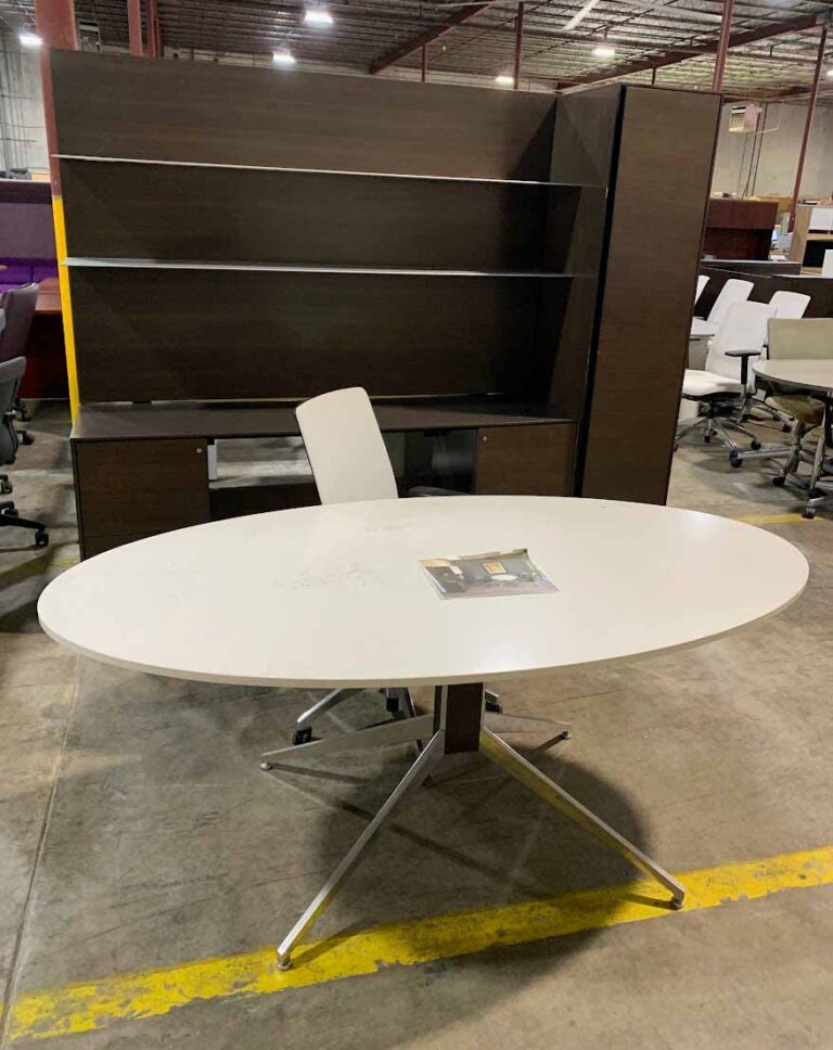 Nucraft Executive Desk | Capital Furniture